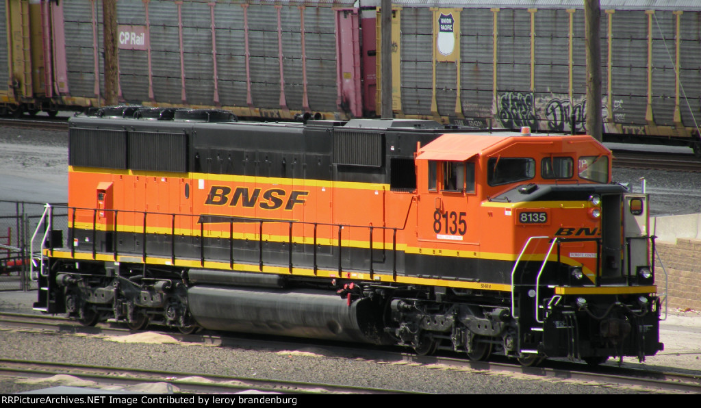 BNSF 8135 at argentine yard